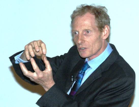 "Un poco de conocimiento genera conciencia de una gran ignorancia"